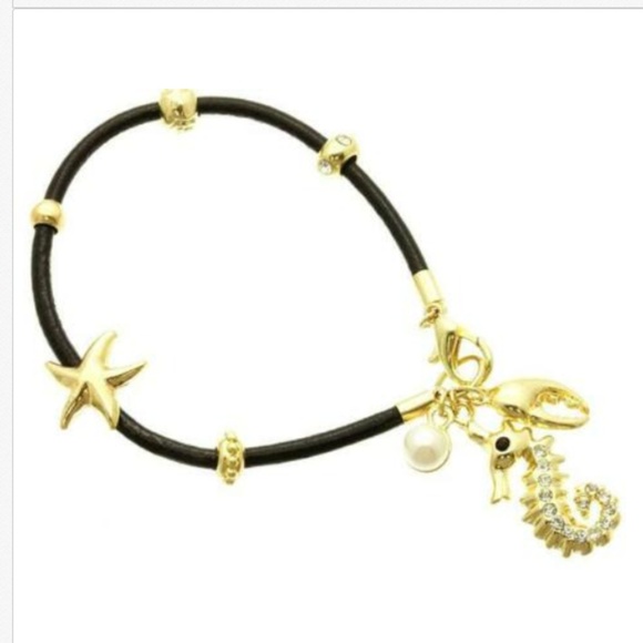 Mirabella | Jewelry | Gold Pearl Seahorse Charm Bracelet Shell Sea Life ...